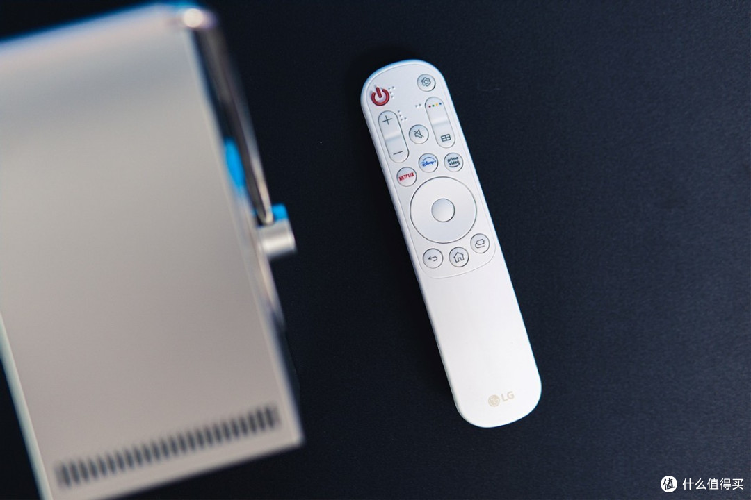 便携出行超精致！LG CineBeam Q 4K三色激光投影仪使用评测_投影仪_什么值得买