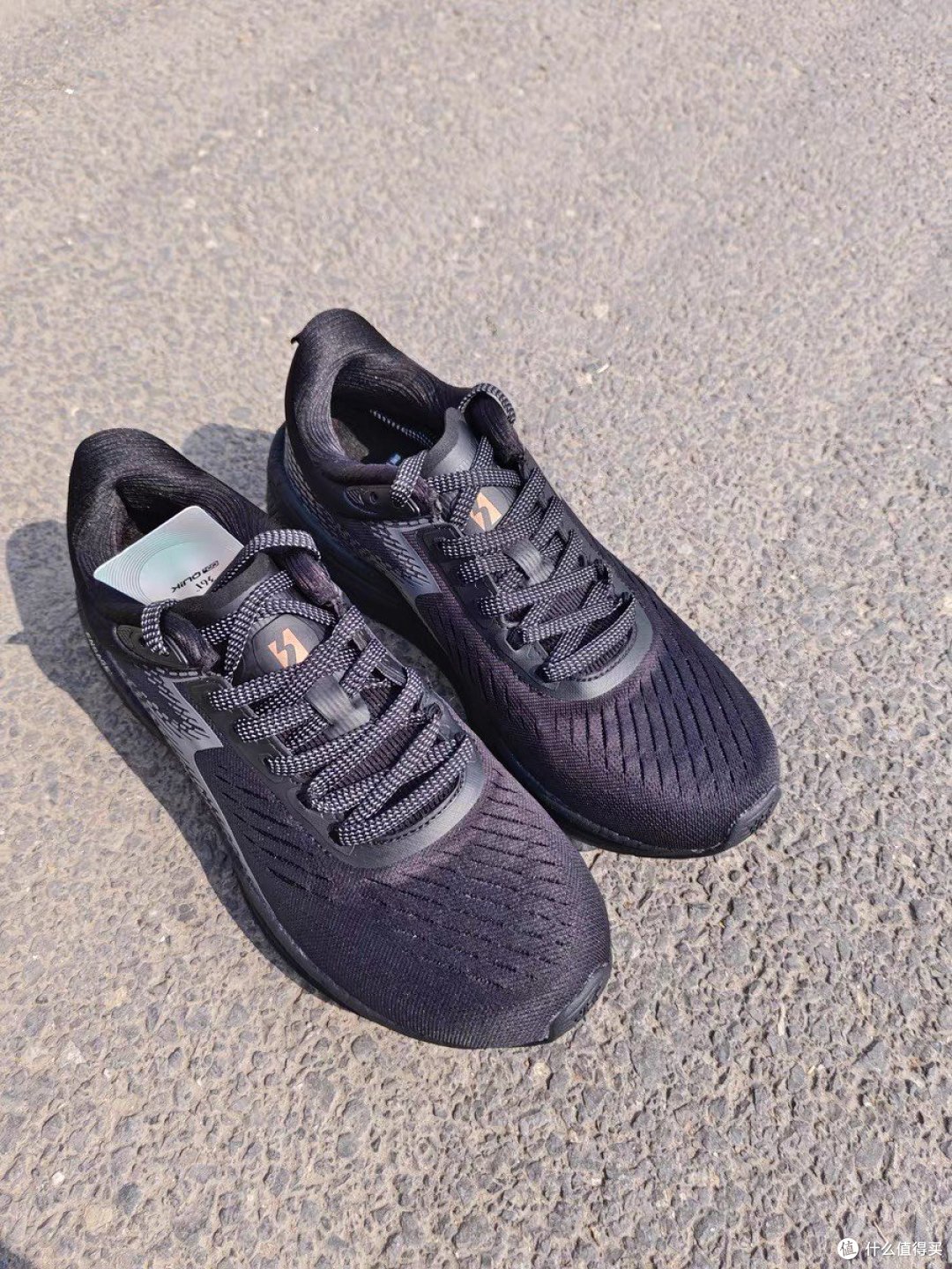 361°Centauri SE国际线跑步鞋：追求速度与舒适的新选择_跑鞋_什么值得买