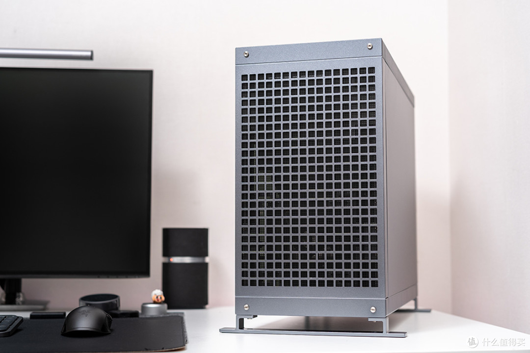全铝 / 高效 / 风冷 / 无光， ABEE PIXEL TWO 装机展示_机箱_什么值得买
