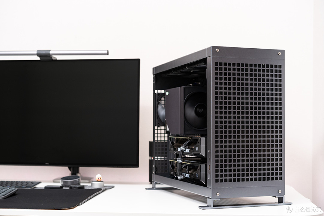 全铝 / 高效 / 风冷 / 无光， ABEE PIXEL TWO 装机展示_机箱_什么值得买