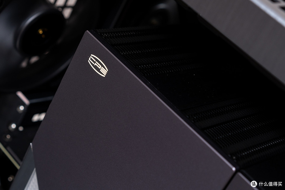 全铝 / 高效 / 风冷 / 无光， ABEE PIXEL TWO 装机展示_机箱_什么值得买