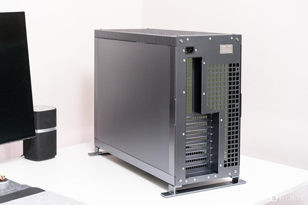 全铝 / 高效 / 风冷 / 无光， ABEE PIXEL TWO 装机展示_机箱_什么值得买