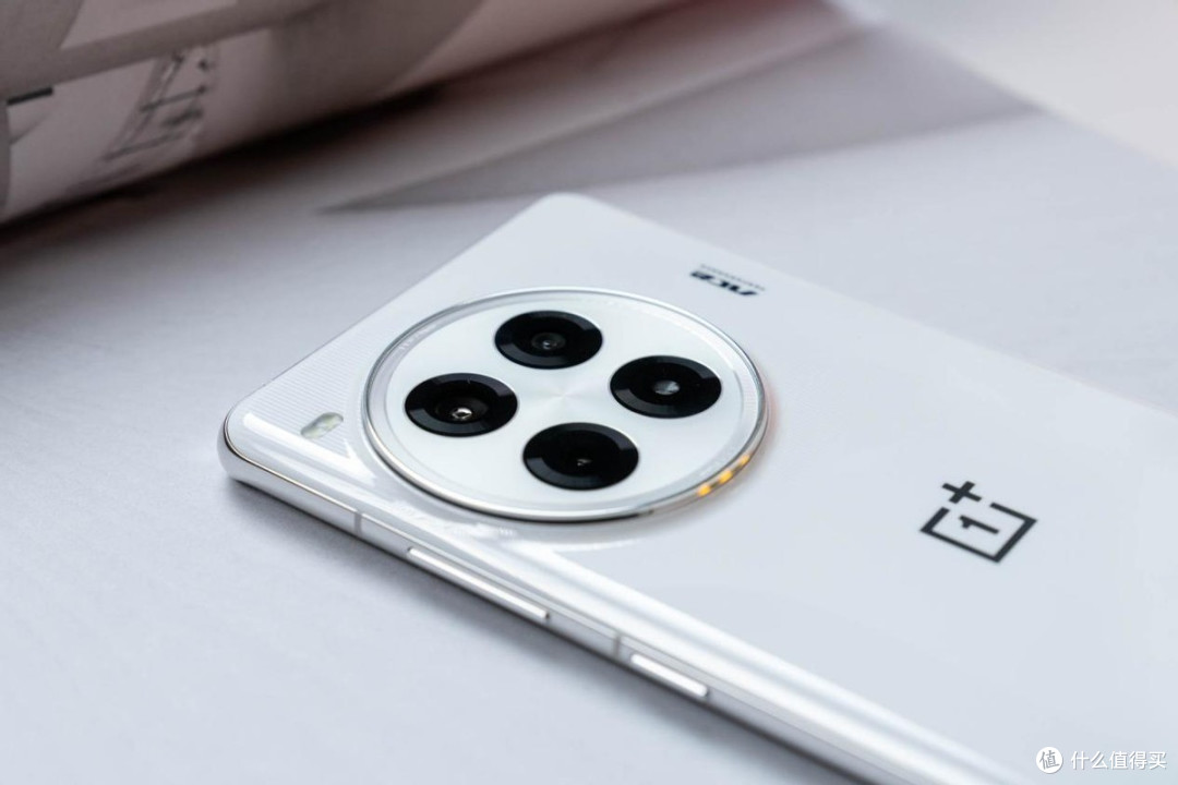 一加Ace 3 Pro全面评测：性能续航双升级，实力再证标杆_安卓手机_什么值得买