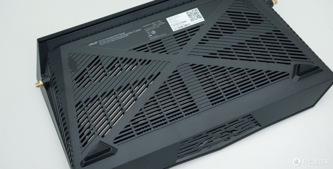 为什么我建议高端玩家，选择路由器选择华硕BE88U_硬盘_什么值得买