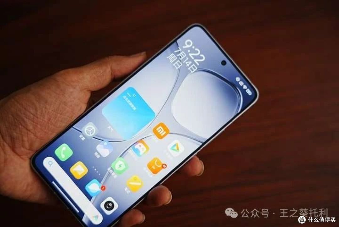 首发2599起的红米K70 Ultra/至尊版值得买吗？红米K70 Ultra上手体验如何？_安卓手机_什么值得买