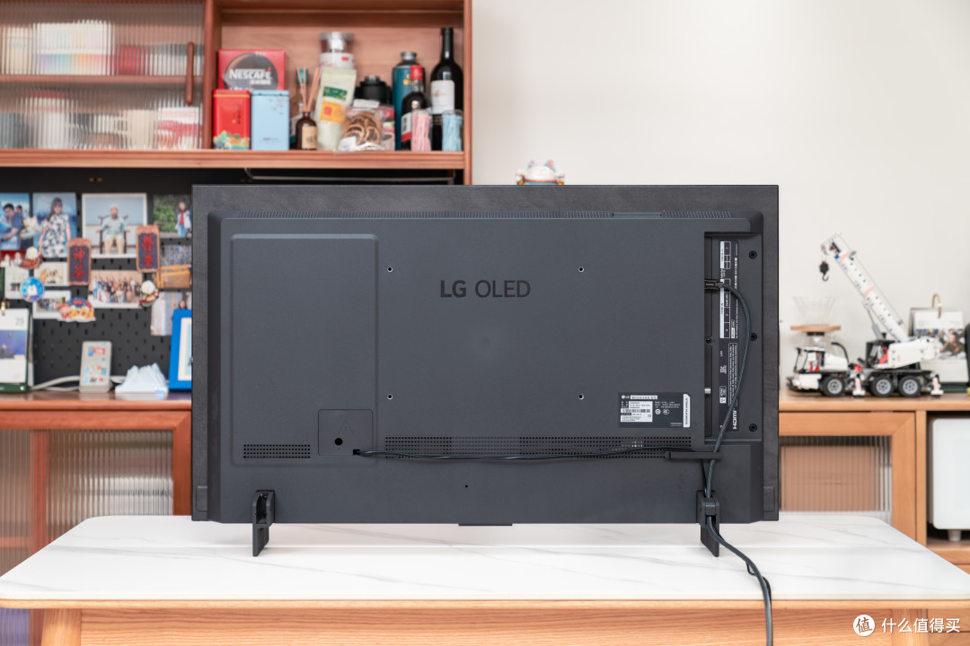 LG 42C4 OLED 电视详解：书房娱乐一步到位的梦中情屏_OLED电视_什么值得买