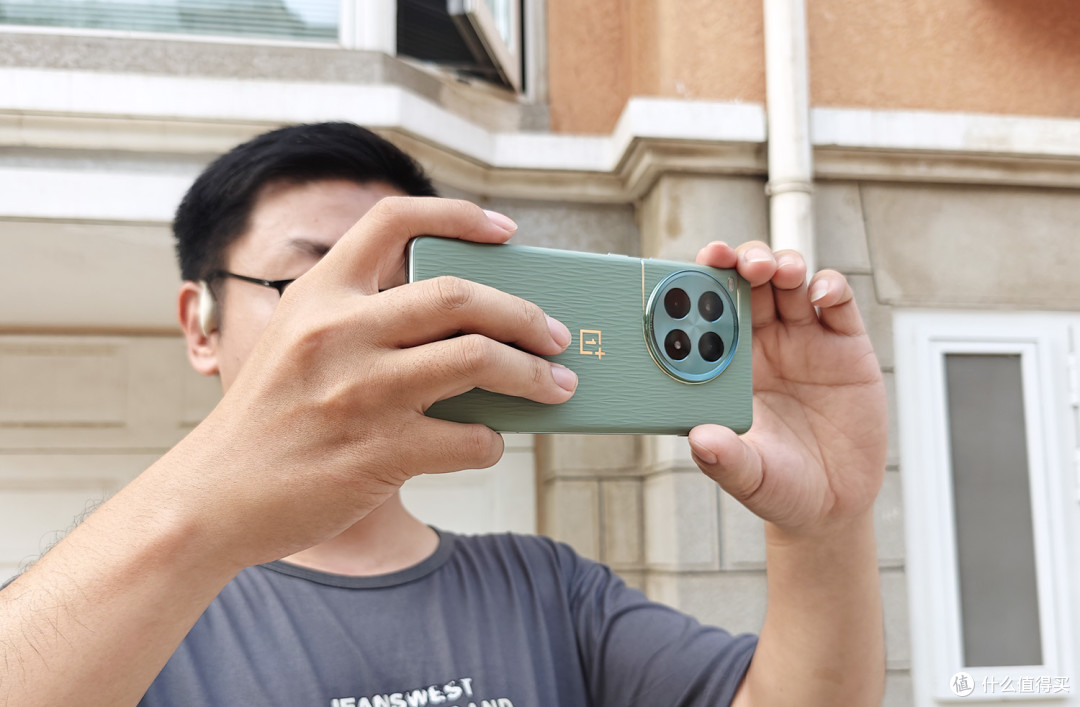 深度使用半个月，2024年度最强手机一加Ace3 pro测评_安卓手机_什么值得买