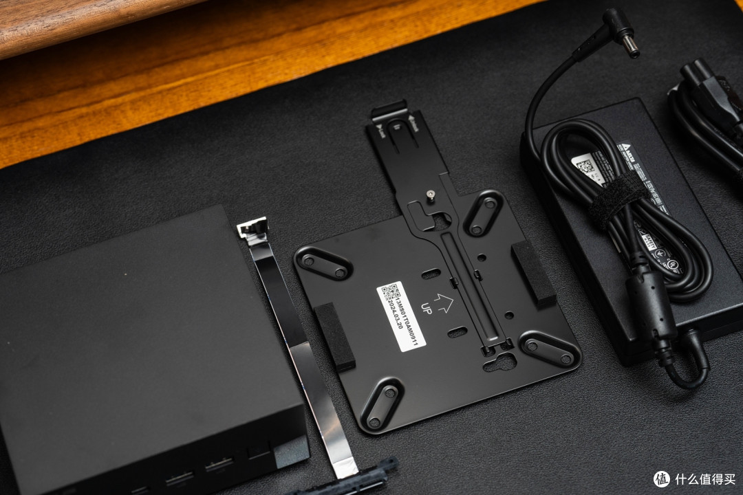 迷你又强劲，商用电脑新方向！华硕破晓X mini主机PN65实测体验_台式机_什么值得买