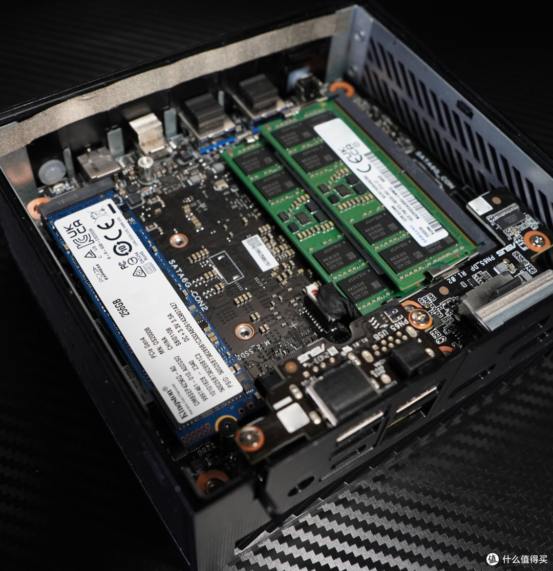 体积小=性能差吗？华硕PN65 ULTRA上手测评告诉你答案_台式机_什么值得买