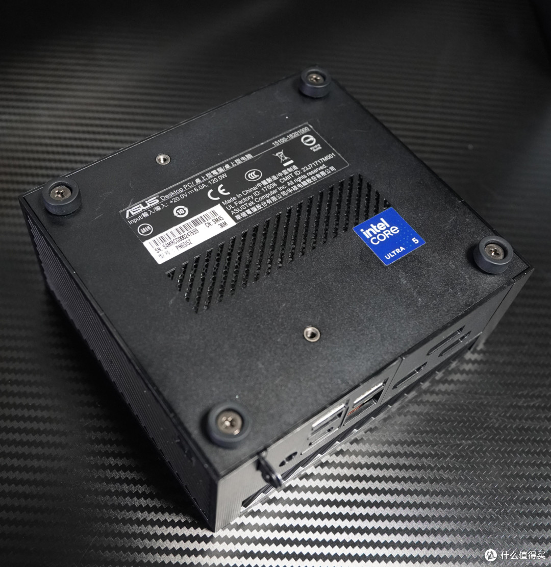 体积小=性能差吗？华硕PN65 ULTRA上手测评告诉你答案_台式机_什么值得买