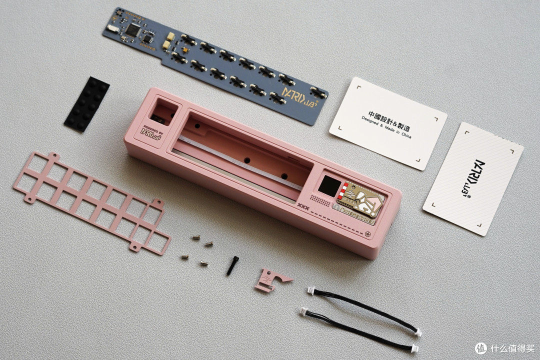 我又飘了，这个只有F区的键盘居然要1599元？丨Matrix Navi Xmas+Pad圣诞主题客制化套件_键盘_什么值得买