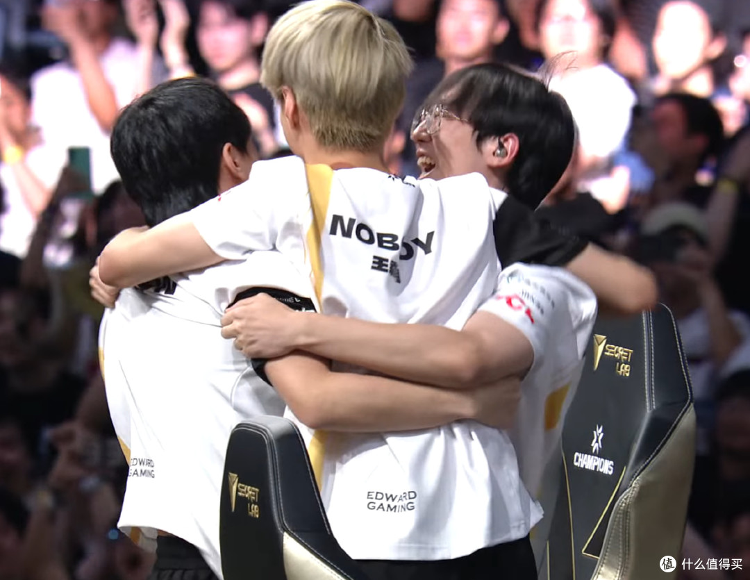 无畏契约全华班首冠！CN FPS 崛起！EDG 获得2024无畏契约全球冠军赛总冠军！ZmjjKK 刷新VCT单个系列赛历史击杀记录_电脑游戏_什么值得买