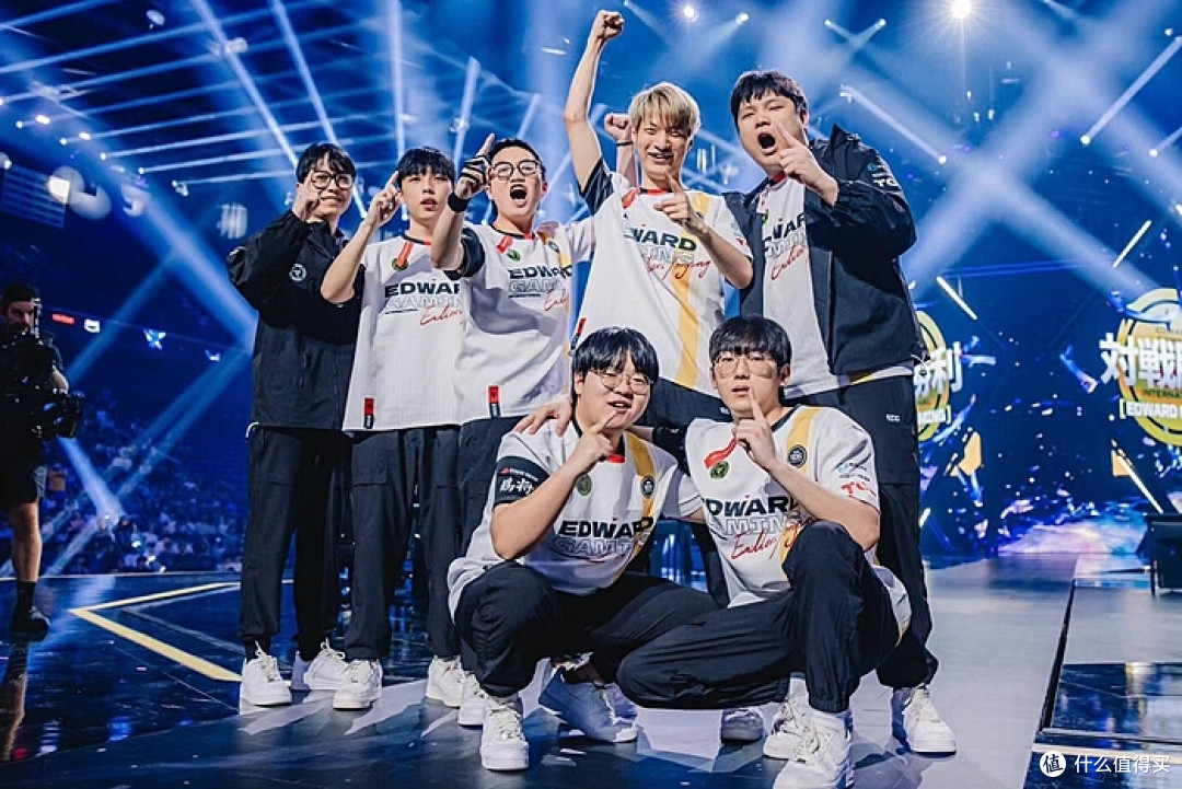 无畏契约全华班首冠！CN FPS 崛起！EDG 获得2024无畏契约全球冠军赛总冠军！ZmjjKK 刷新VCT单个系列赛历史击杀记录_电脑游戏_什么值得买