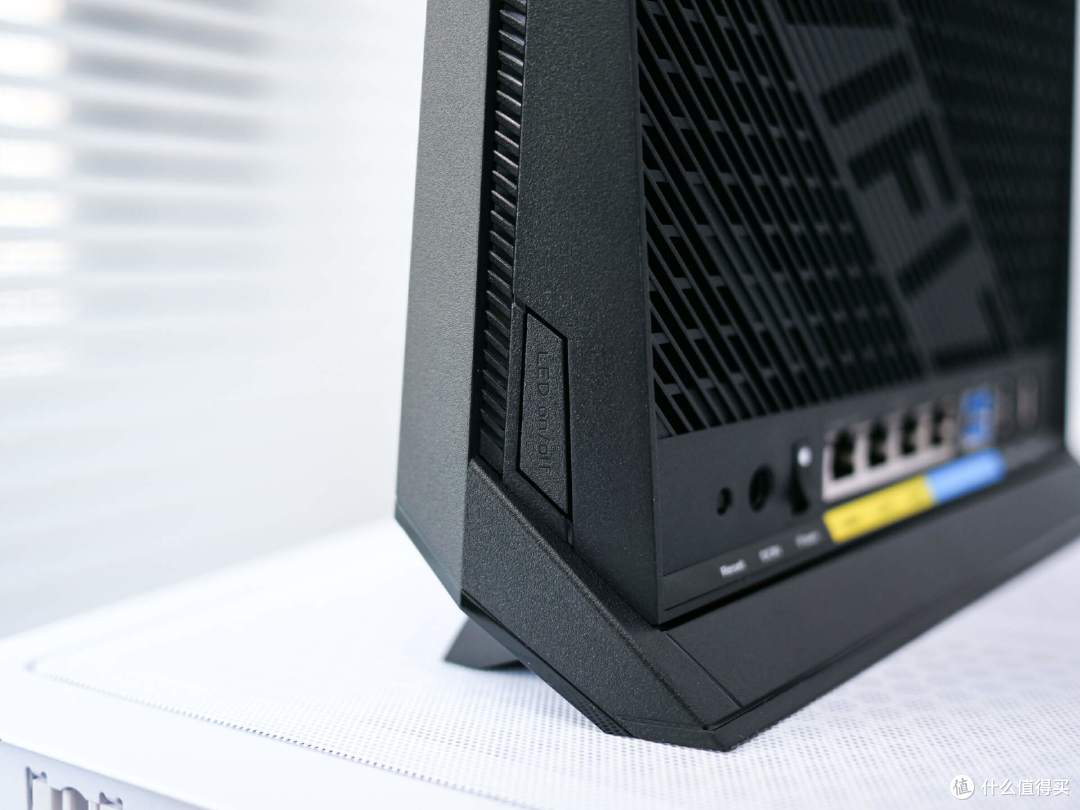 华硕86U经典再续，这次升级有些大，华硕RT-BE86U WiFi7路由器新品开箱_路由器_什么值得买