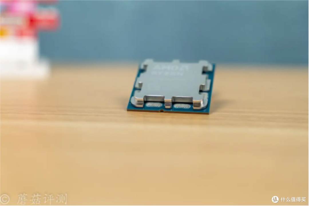 性能更强、功耗更低、发热更小？AMD锐龙7 9700X处理器 评测_CPU_什么值得买