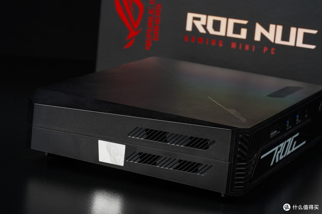 桌面2.5L性能钢炮——ROG NUC 970 开箱体验！_台式机_什么值得买