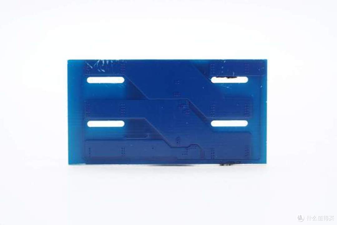 内置三块9000mAh软包电芯，罗马仕27000mAh快充移动电源拆解_移动电源_什么值得买