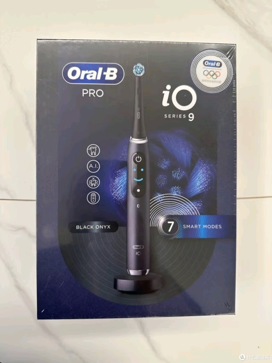 欧乐B IO9，牙医推荐！适合你的口腔护理神器_电动牙刷_什么值得买