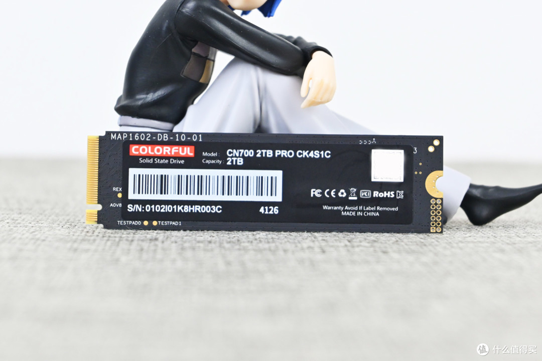 七彩虹CN700 PRO 2TB固态硬盘开箱试玩：PCIE4.0时代经典方案_固态硬盘_什么值得买