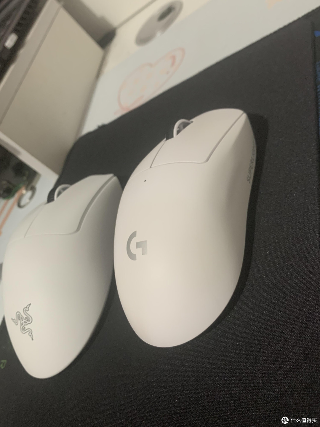 GPW2 和蝰蛇 V3 Pro 时，可以从以下几个方面进一步对比和使用：_鼠标_什么值得买