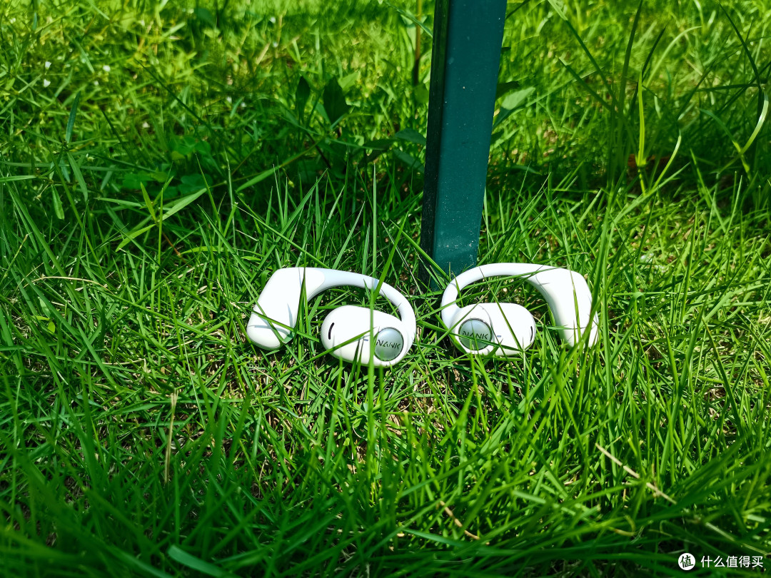 南卡OE Pro2开放式耳机评测：不入耳式设计的音质奇迹，重塑运动耳机音质享受_耳机_什么值得买