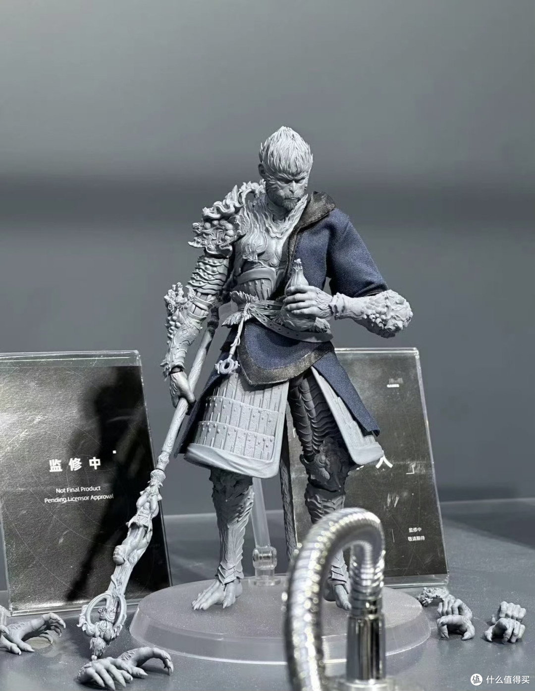 Queen Studios在WF2024上海展展出了各种比例的《黑神话：悟空》雕像，齐天大圣，天命人和八戒。_游戏周边_什么值得买