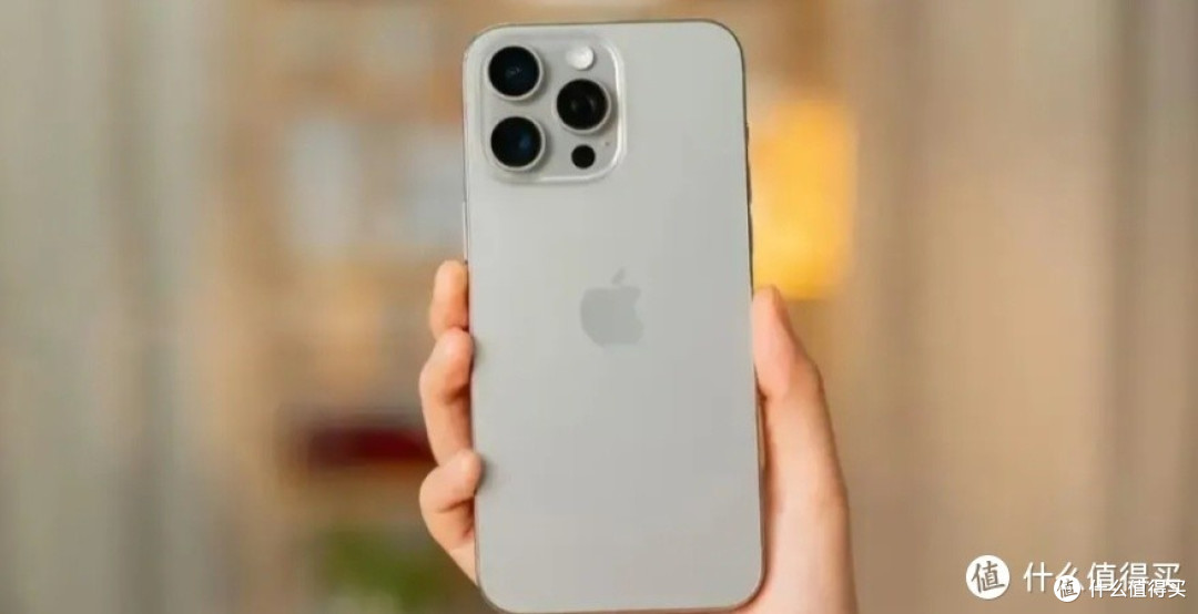 苹果15 Pro Max测评：性能与艺术的完美结合_iPhone_什么值得买