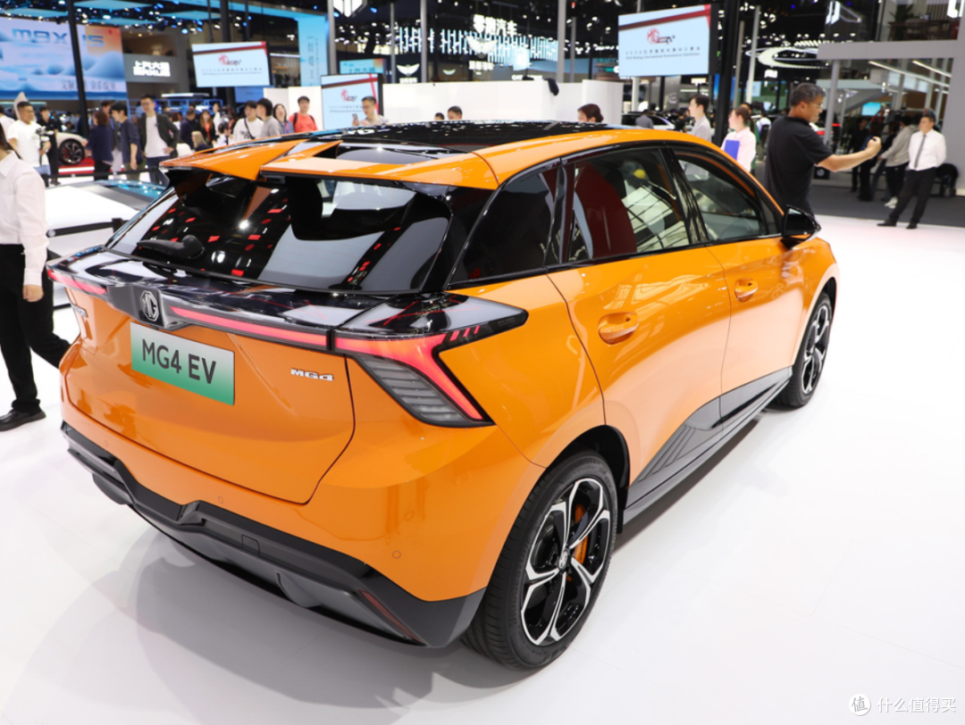 10.98万元纯电动汽车：名爵MG4 EV_新能源车_什么值得买