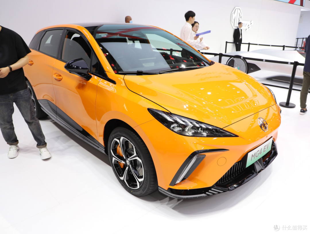 10.98万元纯电动汽车：名爵MG4 EV_新能源车_什么值得买