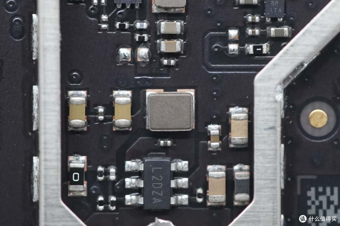 拆解报告：中兴4G CPE 2 Pro 路由器_路由器_什么值得买