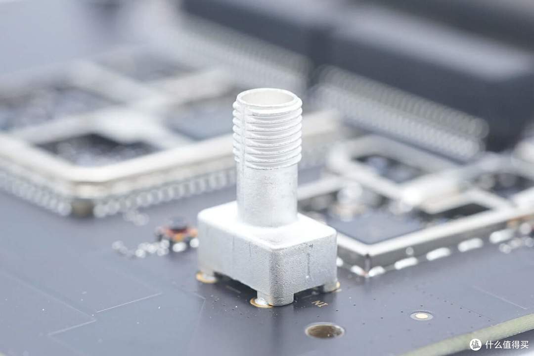 拆解报告：中兴4G CPE 2 Pro 路由器_路由器_什么值得买