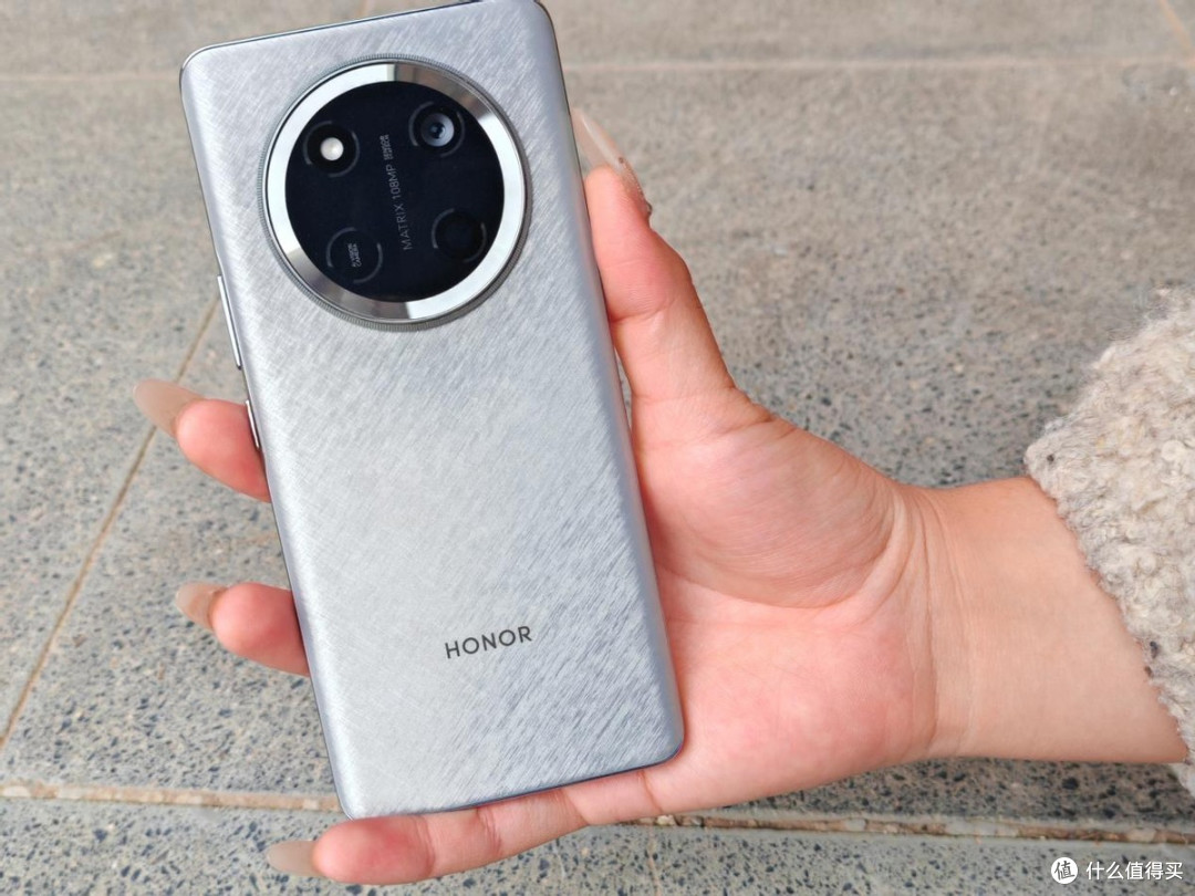 荣耀X60 Pro深度测评：6600毫安电池、满级防摔，值得入手吗？_手机_什么值得买