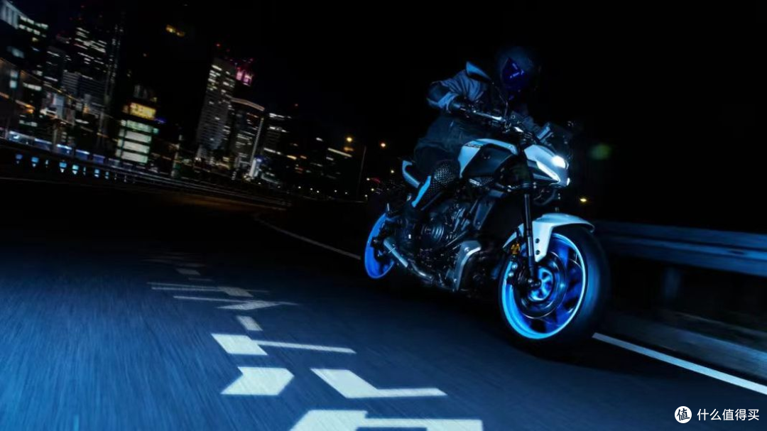 2025款 雅马哈 MT-07正式发布，升级倒置前叉、电子油门_摩托车整车_什么值得买