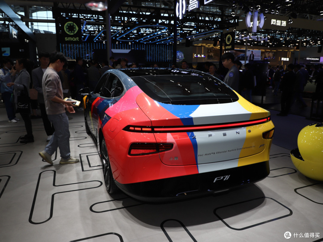 22.49万元电动轿车：小鹏P7i_中型车_什么值得买