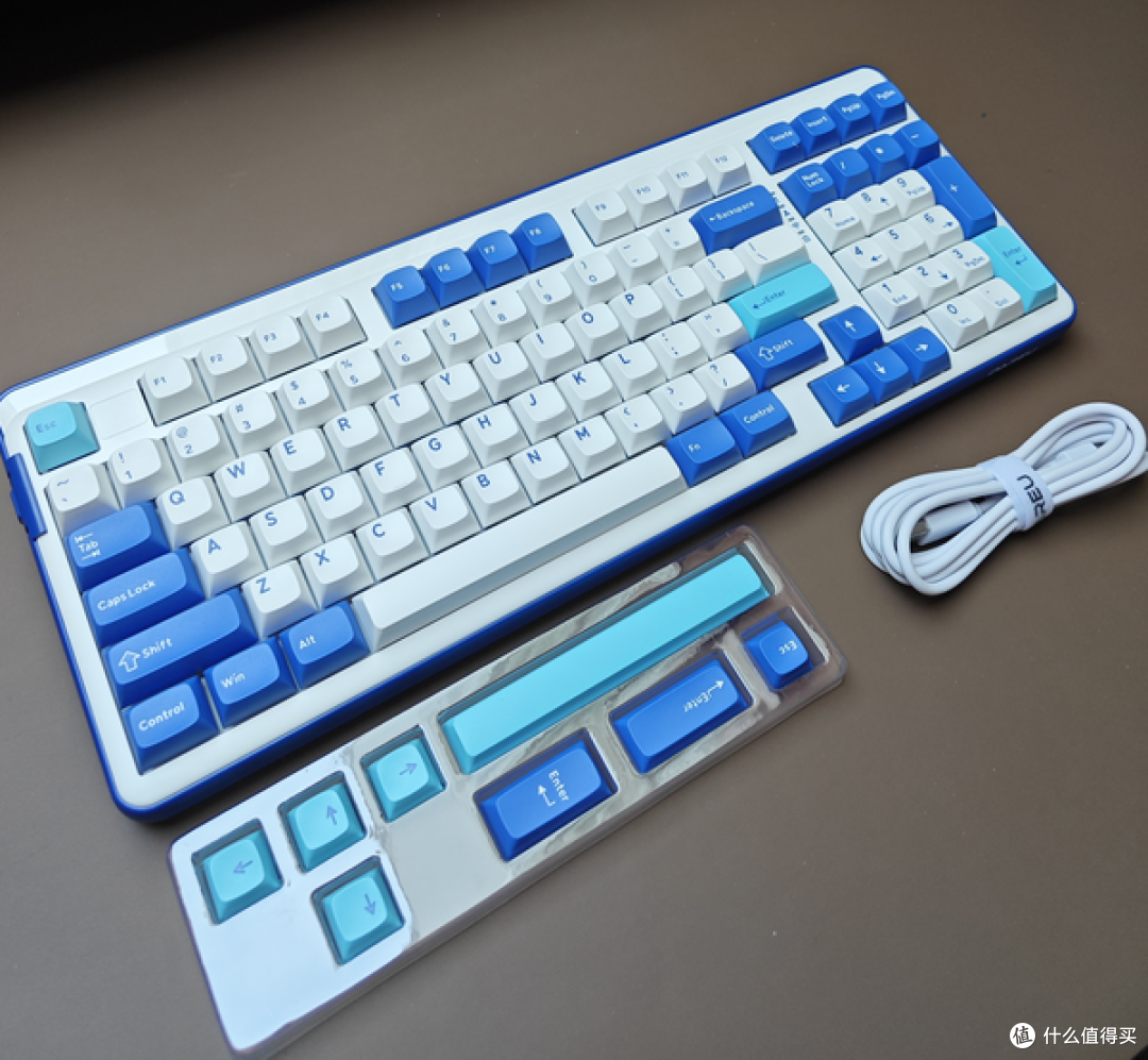 达尔优的A98专业版机械键盘值得入手吗？具体使用体验怎么样？_键盘_什么值得买