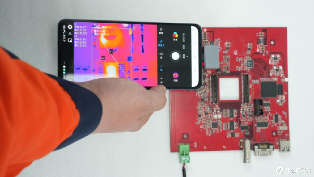 🔥红外热成像大比拼！Flir E5、海康H21 vs 艾睿P2Pro，哪款才是性价比之王？🔍_其他工具_什么值得买