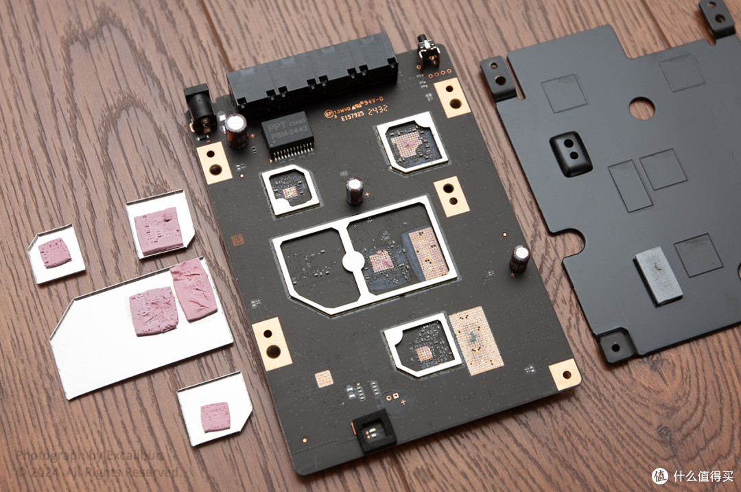 小米路由器BE3600 Pro拆解实测 集成中枢网关 方便组建小米全家桶的普及型路由器_路由器_什么值得买