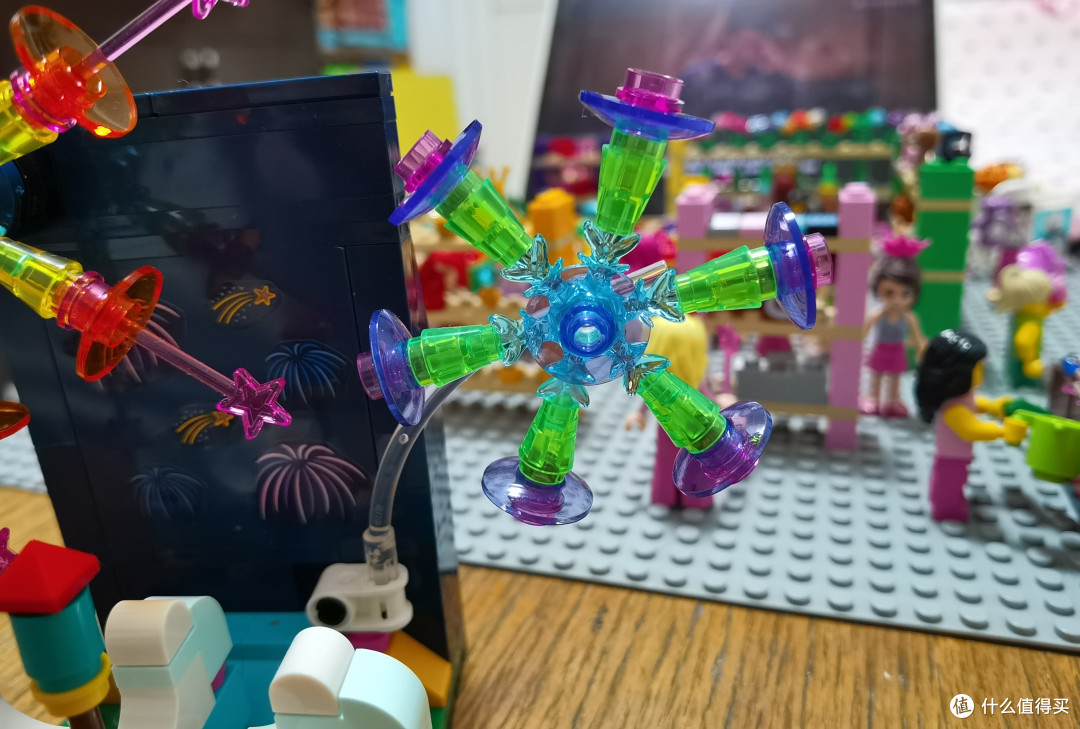 LEGO40689：乐高牌烟花，点亮炫丽夜空_拼插积木_什么值得买
