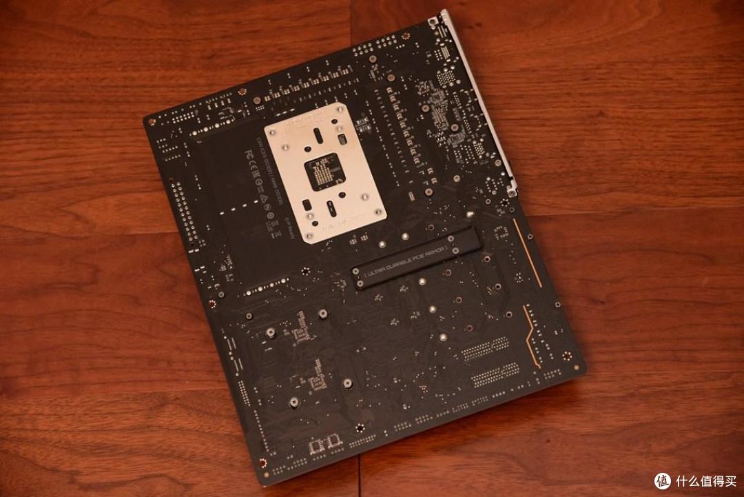 神预言应验！最强游戏CPU出现！Ryzen 7 9800X3D实战各路游戏大作！_CPU_什么值得买