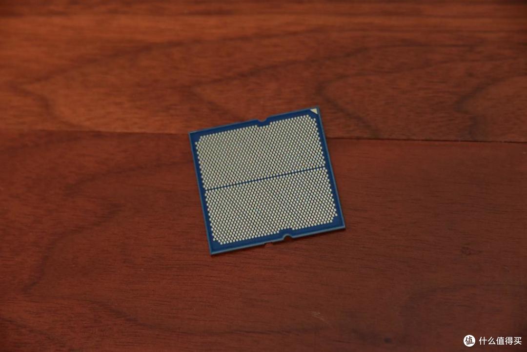 首测！Ryzen 7 9800X3D理论性能到底怎么样？实测告诉你！_CPU_什么值得买