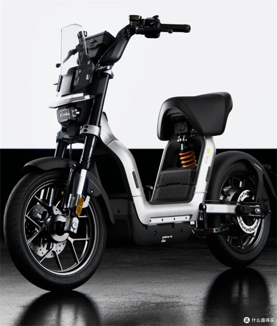 鲁大师10月电动两轮车榜：全铝车身中置减震，九号Kz 110设计是亮点_电动车_什么值得买