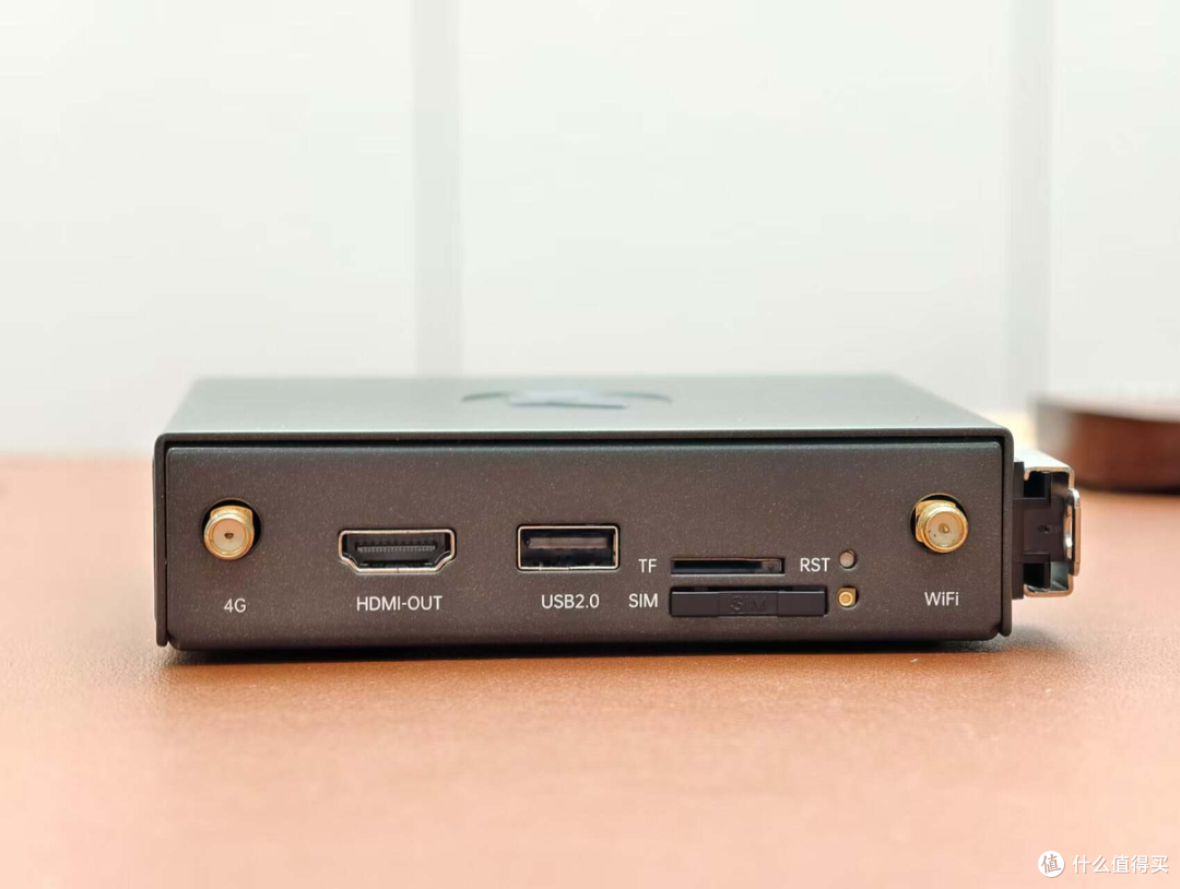 BIOS级远控，不受系统或网络限制，断网亦可用，向日葵Q2Pro评测_其他网络设备_什么值得买