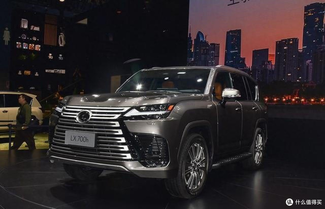 125万元起 雷克萨斯LX700h上市 配3.5T V6混动系统_SUV_什么值得买