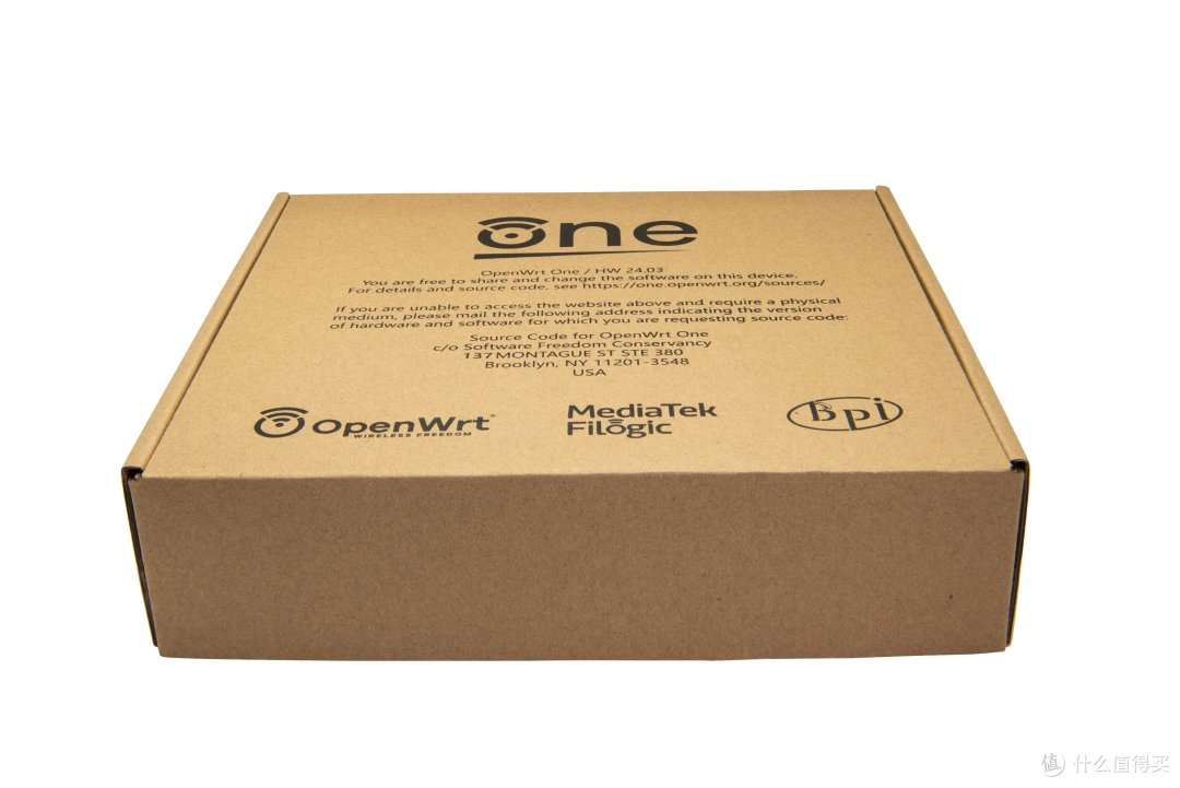 OpenWrt 开源社区20年来第一块官方开发板：OpenWrt One Wifi6路由器，与Banana Pi社区合作_路由器_什么值得买