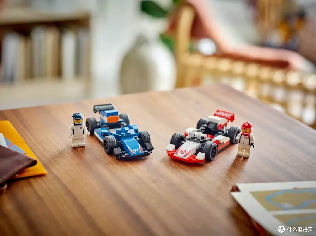 2025年乐高F1套装全揭晓：18款新赛车，10支车队全覆盖！_拼插积木_什么值得买