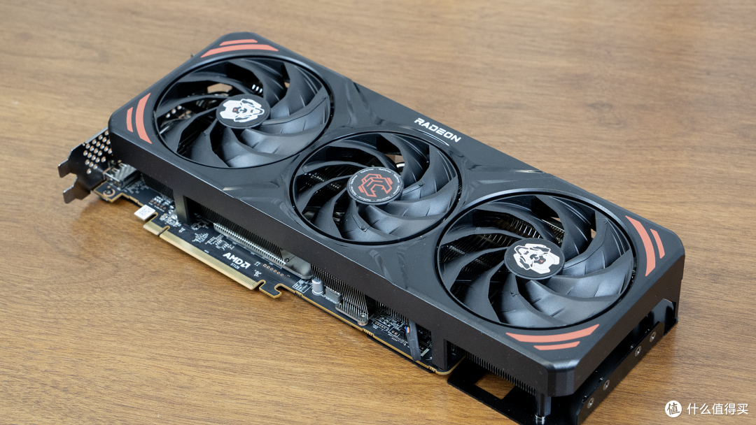 撼讯、XFX、瀚铠，三款7800XT显卡实测，谁才是AMD 9800x3D的最佳游戏搭档？_显卡_什么值得买