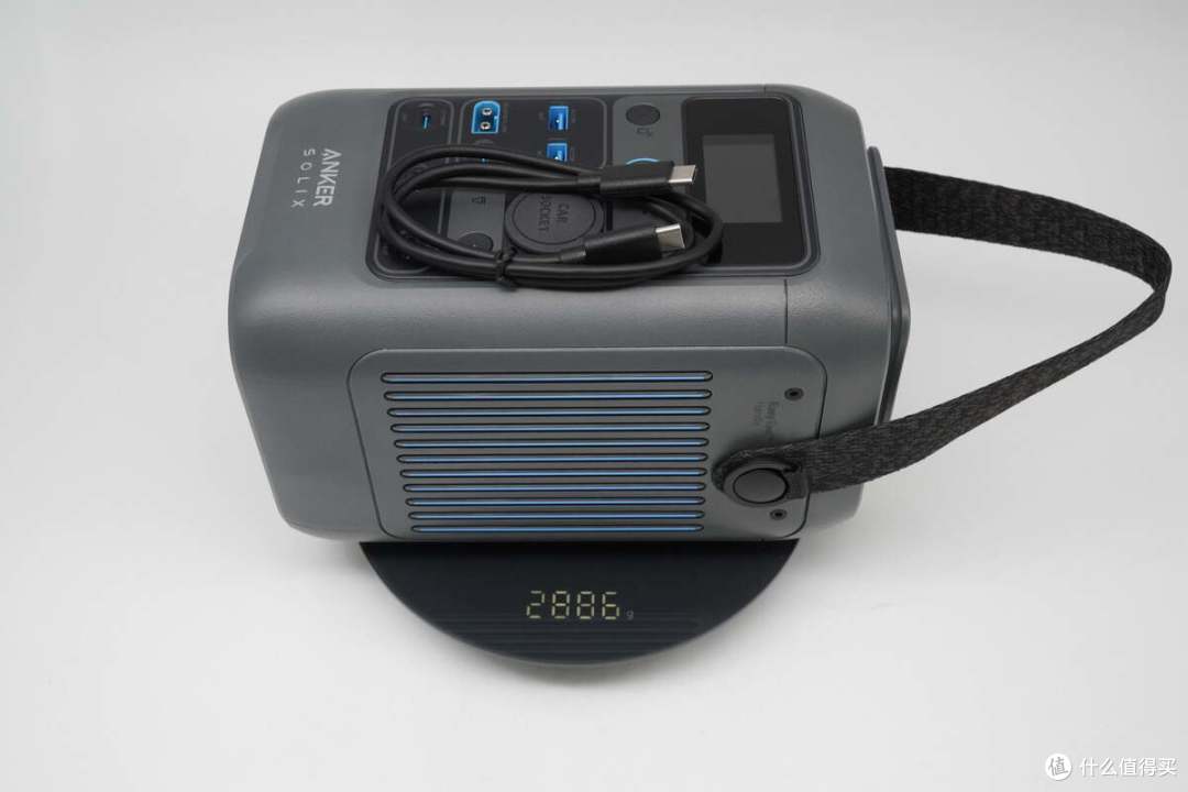 高效双口自充、最高300W输出功率，Anker SOLIX C300 直流便携储能电源评测_移动电源_什么值得买