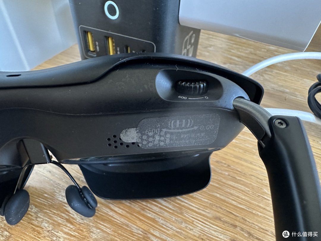 上一代的Rokid Max 还值得购买么？_VR设备_什么值得买
