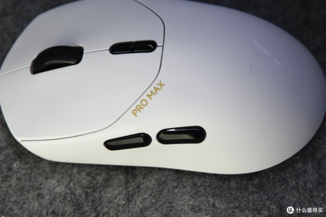 这款鼠标惊了！自研模具、可调微动加3950，竟只要300出头_鼠标_什么值得买