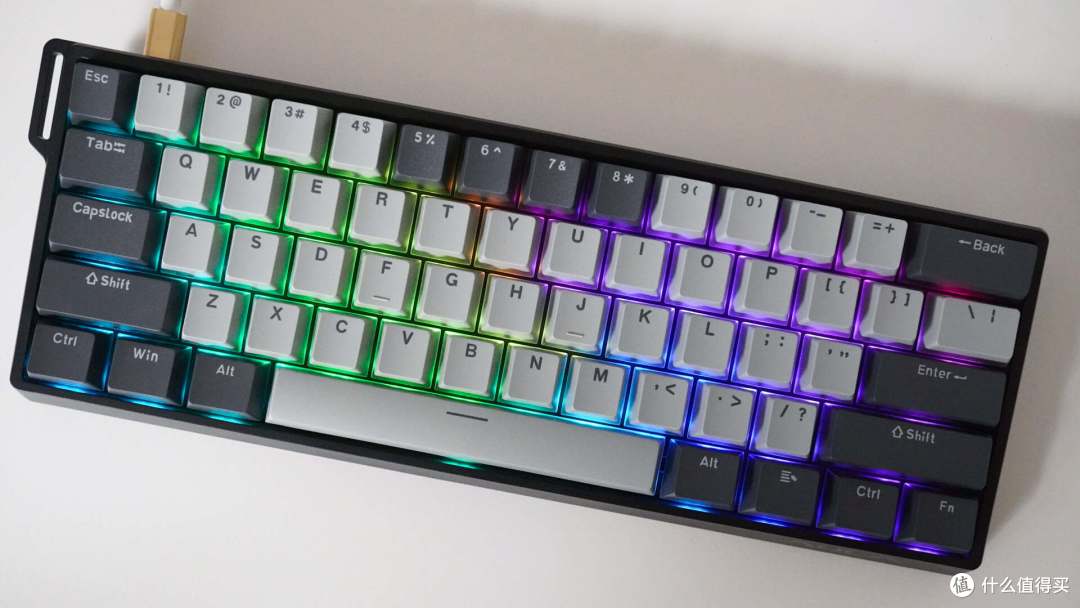 超高可玩性和性价比 - 狼蛛Win60HE PRO/Win68 HE MAX磁轴键盘_无线键盘_什么值得买